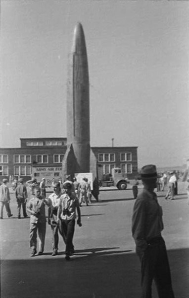 Who recognises this post-war enemy a/c exhibition? - Aircraft WWII ...